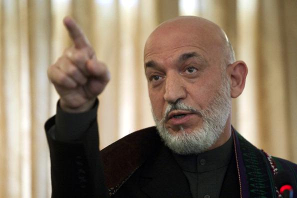 Pressure Increasing for Karzai to Sign Security Pact