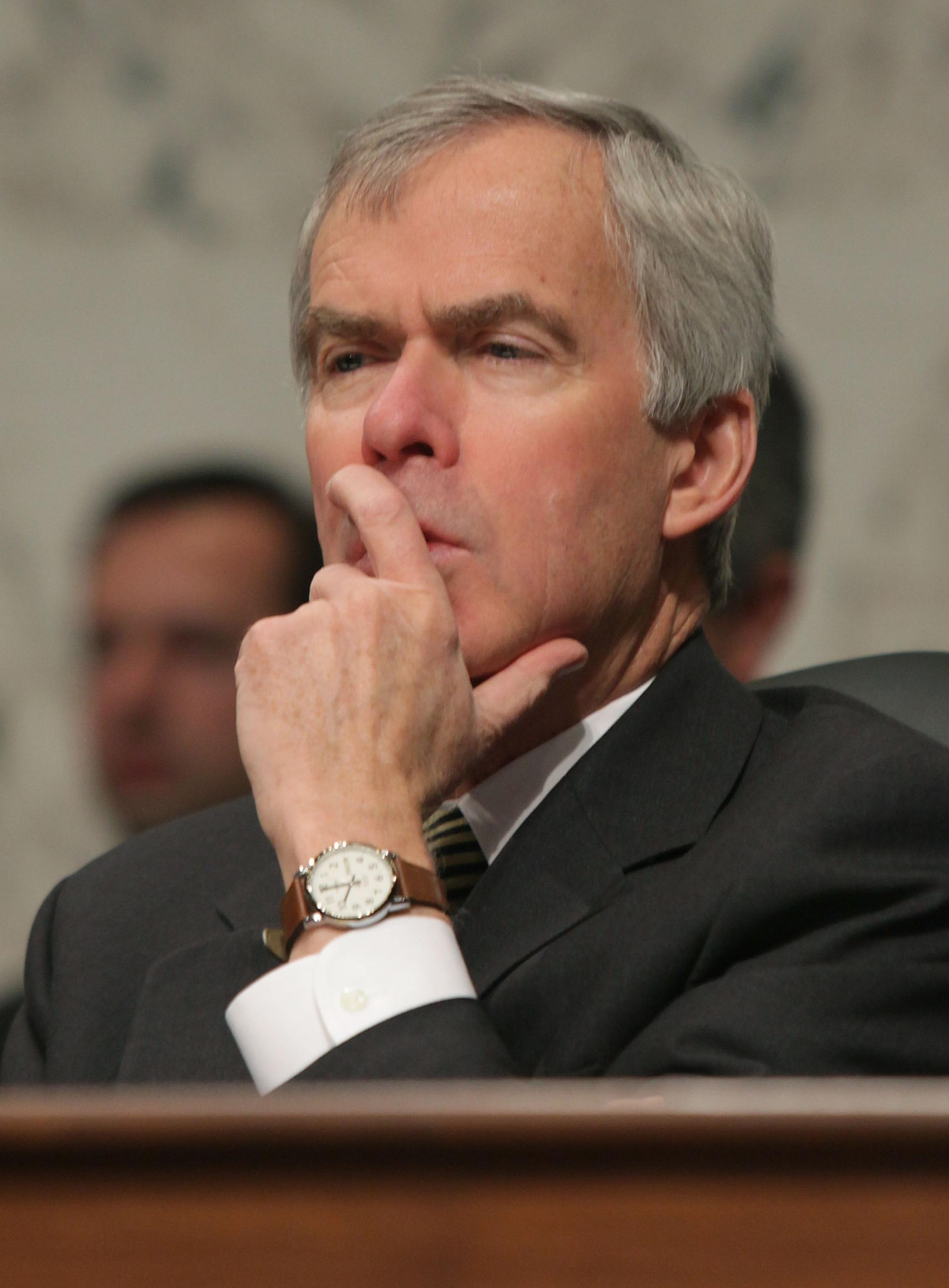 Bingaman Exit Gives GOP an Opening in a Toss-Up Race